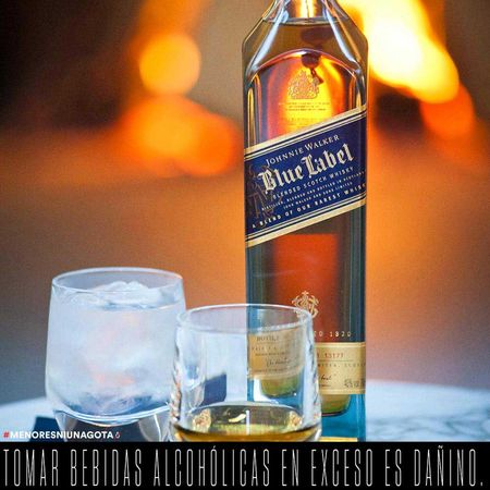 Whisky JOHNNIE WALKER Blue Label Botella 750ml | plazaVea - plazaVea