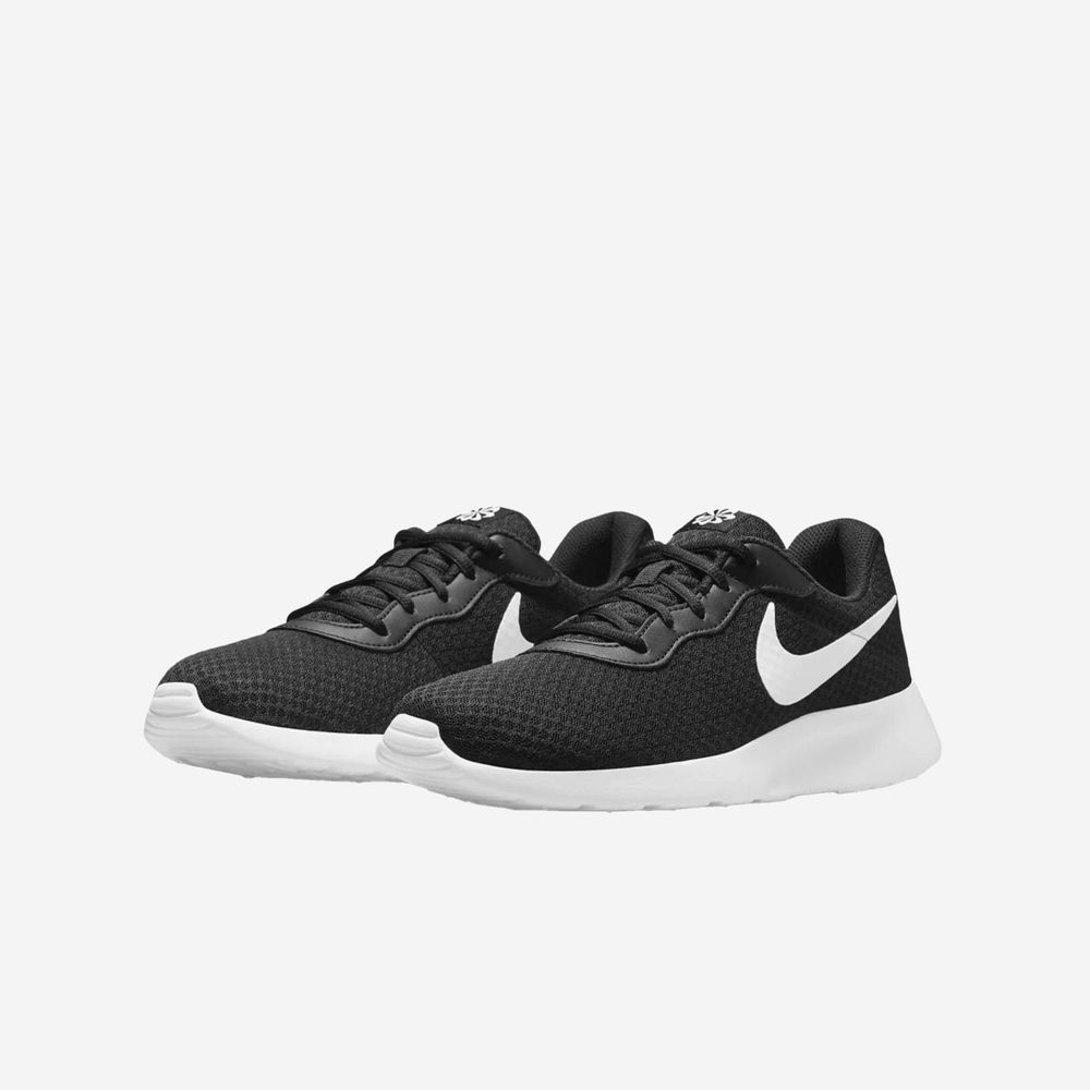 Zapatillas Nike Tanjun Sportswear Hombre Negro DJ6258-003 | plazaVea ...