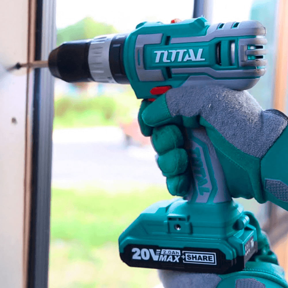 Taladro 20V + set 165 pz THKTHP11652 + Navaja 12 en 1 TOTAL | plazaVea ...